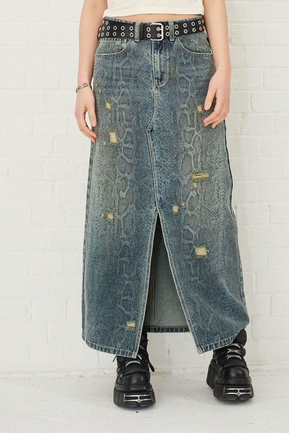 Shop Women's Clothing & Fashion | The Ragged Priest